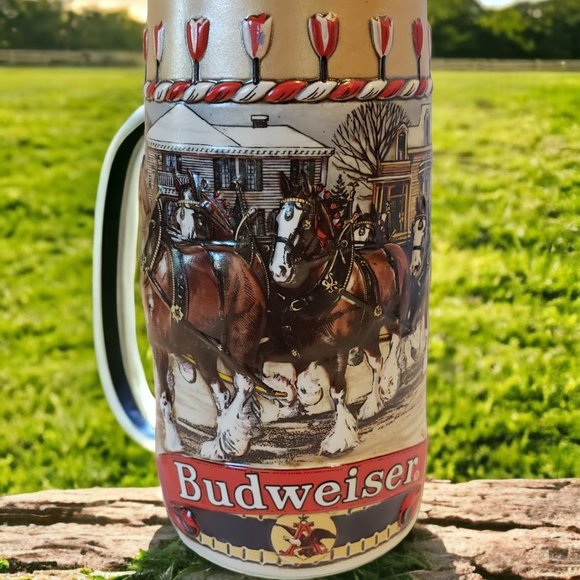 Budweiser | Kitchen | Vintage Limited Edition 986 Budweiser Holiday ...